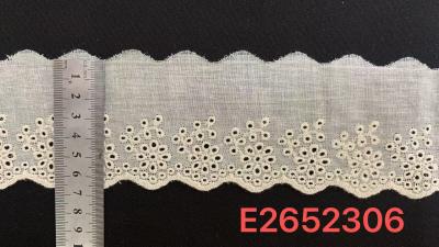 China 6.5cm Cotton Chicken Lace Trim with Small Daisy Eyelet Cutout and Double Scalloped Edge for Dress Garment Lingerie for sale