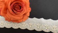 China 4.2cm Breathable Cotton Chicken Lace Trim with Wheat Floral Eyelet Embroidery and Double Scalloped Edge for Women Apparel for sale