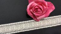 China 5cm Cotton Crochet Lace Trim with Elegant Hollow Woven Texture Soft Breathable and Sturdy for Garment Decoration for sale