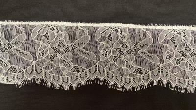 China Pure White 10.5cm Hollow Flower Scalloped Lace Border, Eyelash Lace Trim for Wedding Dress Hem & Apparel Decorative Edging for sale