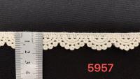 China Custom Design Cotton Embroidery Lace with Scalloped Edge and 1.5cm Width for Wedding Dresses for sale