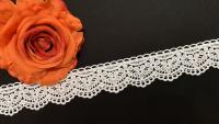 China Milk Yarn Chemical Lace Trim 4cm Width with Scalloped Border and Compact Floral Patterns for Wholesale Lace Accessory for sale