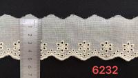 China 5cm Width Cotton Chicken Lace Trim with Tiny Cluster Flower Embroidery and Wavy Scalloped Edge for Dress Blouse for sale
