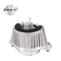 China Car Right Auto Engine Mount 2042400317 For Mercedes Benz W204 OM642 for sale