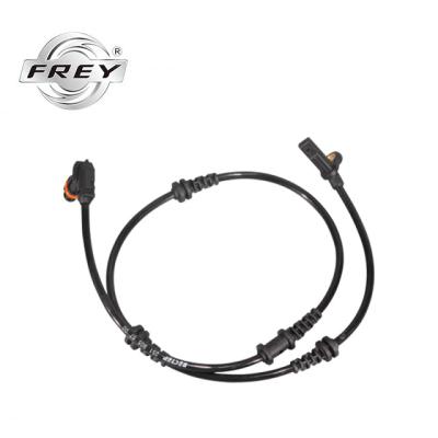 China Mercedes Benz W251 Wheel Speed Sensor 2519055700 Multi Function for sale