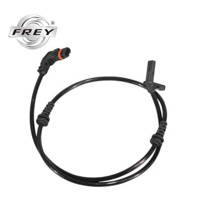 China Wheel Speed Car Sensor Parts 2049052705 For Mercedes Benz W204 for sale
