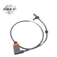 China Rear Wheel Speed ABS Sensor 2219057300 For Mercedes Benz S-CLASS W221 Frey Auto Parts 2219056000 2215400117 2219050401 for sale