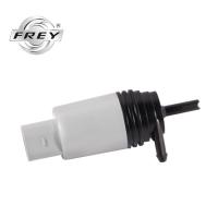 China Washer Pump For Vehicle With Headlight Cleaning 67126934159 For E81 E82 E90 E93 E92 F30 F35 F80 E91 F31 E60 F10 F18 F07 for sale