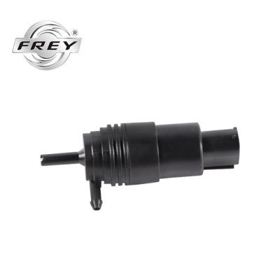 China Washer Pump For Vehicle With Headlight Cleaning 67128360244 For E38 E39 for sale