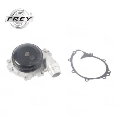 China 6512000501 Water Pump In Automobile , OM651 W176 Automotive Coolant Pump for sale