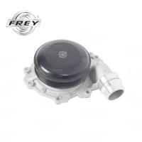 China 6512000501 Water Pump In Automobile , OM651 W176 Automotive Coolant Pump for sale