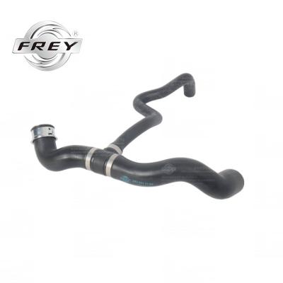 China 2035011182 Water Coolant Pipe Multi Function Fit Mercedes Benz W203 for sale