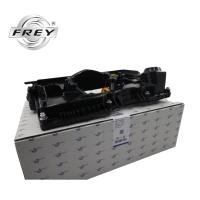 China E85 N42 N46 Plastic Valve Cover , 11127568582 Car Engine Spare Parts for sale