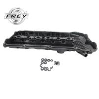 China 11121432928 Auto Engine Spare Parts Valve Cover For BMW M54 E46 E39 E38 E36 for sale