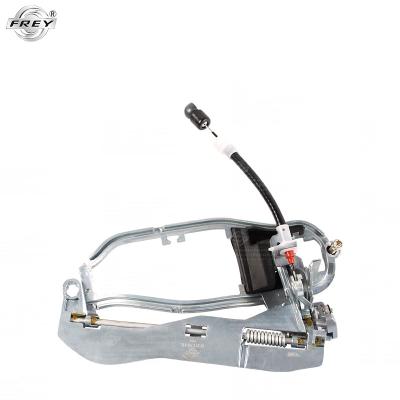China BMW E53 Front Left Door Handle Carrier , 51218243615 Frey Auto Parts for sale