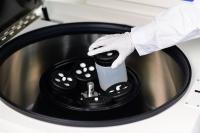 China Floor Standing Refrigerated Blood Bag Centrifuge 8000 Rpm for sale