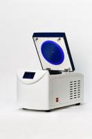 China AC220V Refrigerated Tabletop Cold Centrifuge 4*100ml Capacity for sale