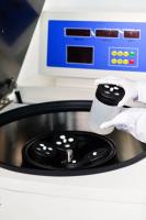 China Low Speed 6*1200ml Blood Bag Centrifuge For Blood Center Low Noise for sale