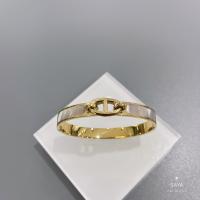 China 58x44mm 18K Gold Stainless Steel Bangle Horseshoe Buckle White Fritillary Open Bracelet for sale