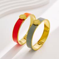 China Oem Oval Cross Bracelets Roman Numerals With Diamond Ladies Valentine'S Day Birthday Gifts for sale
