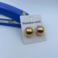 China Upgrade Your Products with Polished Stainless Steel and Achieve a Luxurious Gold Look Earrings for sale
