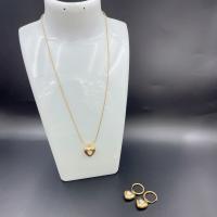 China Gold Color Stainless Steel  Earring ,Necklace , Bracelet Sets with shell For Lady ,heart designs for sale