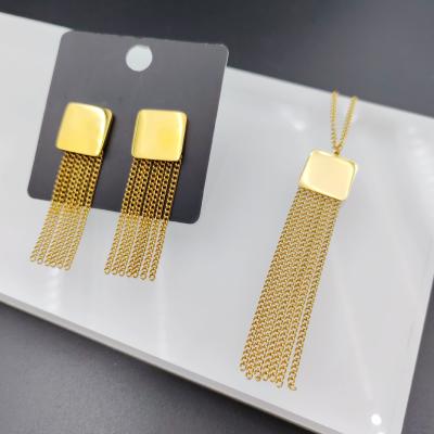 China New Arrival Trendy Pearl Double Lines  Newest Gold Color Stainless Steel  Earring ,Necklace , Bracelet Sets  For Lady for sale
