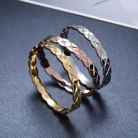 China Niche Luxury Gold Cross Bracelet Stainless Steel Buckle Bangle Bracelet for sale