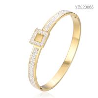 China Durable 14 Karat Gold Rhinestone Bracelet Light Luxury Square Rhinestone Bangle for sale