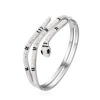 China Medusa Snake All Diamond Bracelet Personalized Stainless Steel Gold Bangle for sale