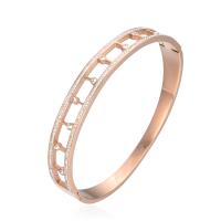 China 14k Gold Stainless Steel Rhinestone Crown Bracelet OEM ODM for sale