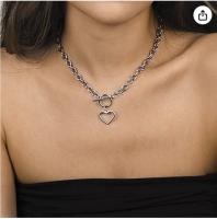 China Romantic Silver Stainless Steel Fashion Necklaces Vintage Love Heart Pendant Necklace for sale