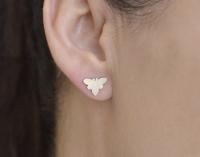 China Simple Luxury Silver Bee Earrings for sale