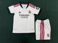China Real Madrid Kids Soccer Jerseys Home Fan Version 26-27 Season Football Set for sale