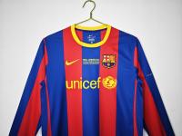 China Barcelona Home Long Sleeve Retro Jersey 10-11 Quick Drying Breathable Football Shirt for sale