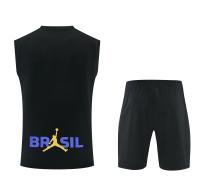 China Black Brazil Football Training Vest Set Moisture Wicking 26-27 New Season Club for sale