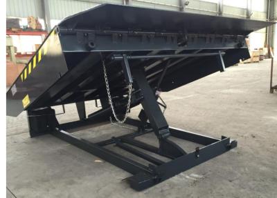 China Cost Effective Durable Mechanical Dock Leveler For Truck Loading for sale