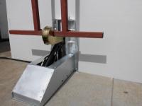 China Vertical Lifting Fine Material Vehicle Restraint Systems For Worship for sale