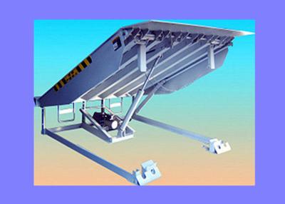 China 10 Tons Hydraulic Loading Dock Leveler With 15 mm Thickness Extension Lip Plate for sale