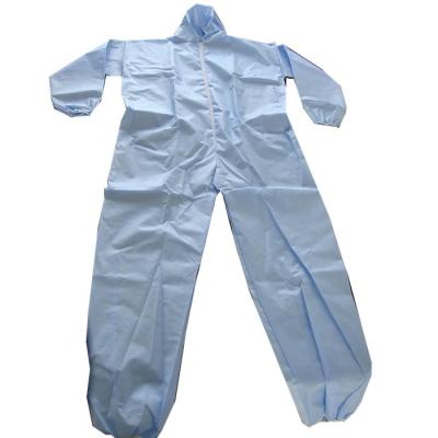 China Liquid Blocking Disposable Isolation Clothing Disposable Chemical Suit Lightweight Design for sale