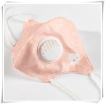 China Protective Ear Wearing Child Respirator Mask With High Density Filter Paper for sale