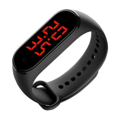 China IP67 Smart Body Temperature Bracelet Heart Rate Monitoring Fuction for sale