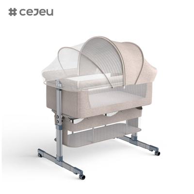 China Portable Folding Baby Cradle Rocker 0-15kg Aluminum Alloy Stroller with Removable Bumper Bar for sale