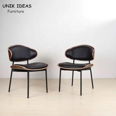 China European Style Hotel Cafe Dining Chair Leather Metal Legs 52x56x75 cm Custom Color for sale