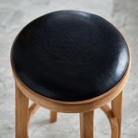 China Solid Wood Bar Counter Stools with Leather Upholstery Durable 2pcs MOQ for sale