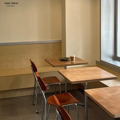 China Modern Metal Dining Table and Chairs Set Wooden Top Restaurant Furniture for Coffee Shop for sale