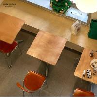 China Modern Metal Dining Table and Chairs Set Wooden Top Restaurant Furniture for Coffee Shop for sale