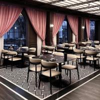 China Custom Commercial Sintered Stone Dining Table Set with Restaurant Chairs for Hot Pot Fast Food for sale