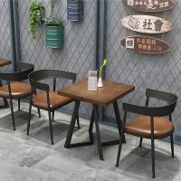 China Industrial Vintage Wrought Iron Wooden Retro Dining Table and Chairs Set for Restaurant Coffee Shop 4 Seats for sale