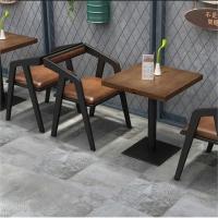 China Industrial Vintage Wrought Iron Wooden Retro Dining Table and Chairs Set for Restaurant Coffee Shop 4 Seats for sale
